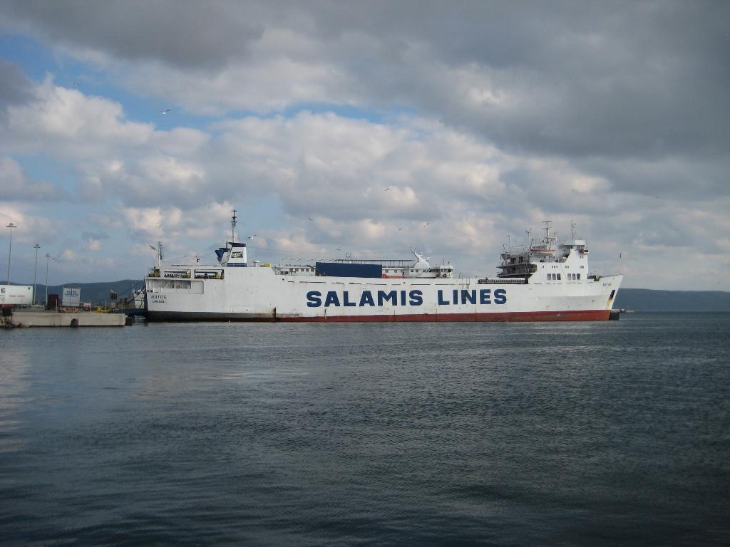 Salamis Lines, "Notos" - Notos - Shipfriends