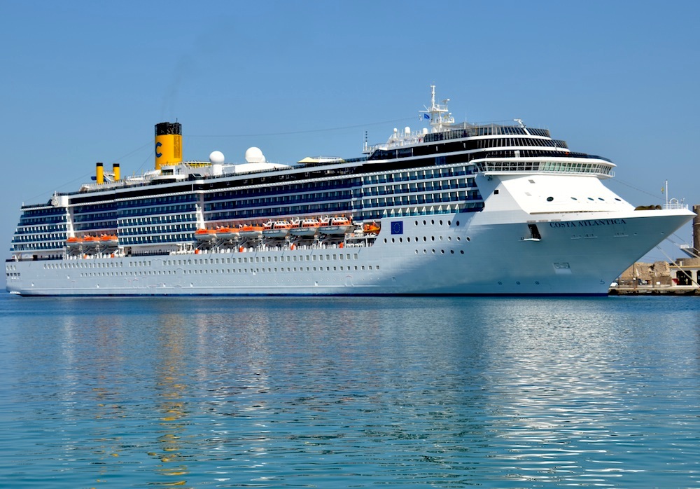 Costa Atlantica @ Rhodes - Margaritaville At Sea Islander - Shipfriends