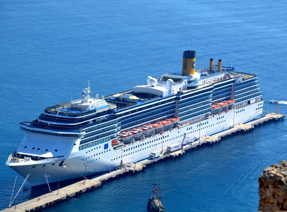 Costa Atlantica @ Alanya - Margaritaville At Sea Islander - Shipfriends