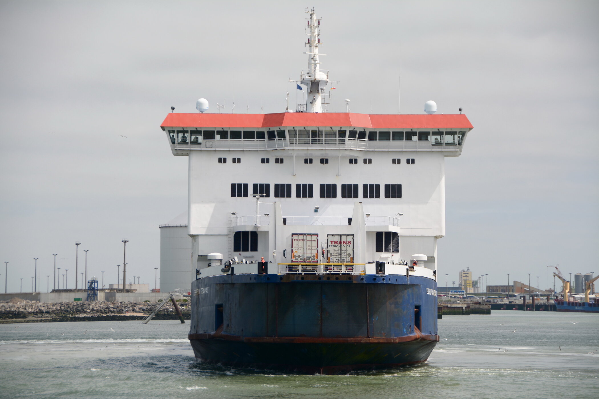 European Seaway_19-05-18_Calais_10 - Blue Wave Harmony - Shipfriends