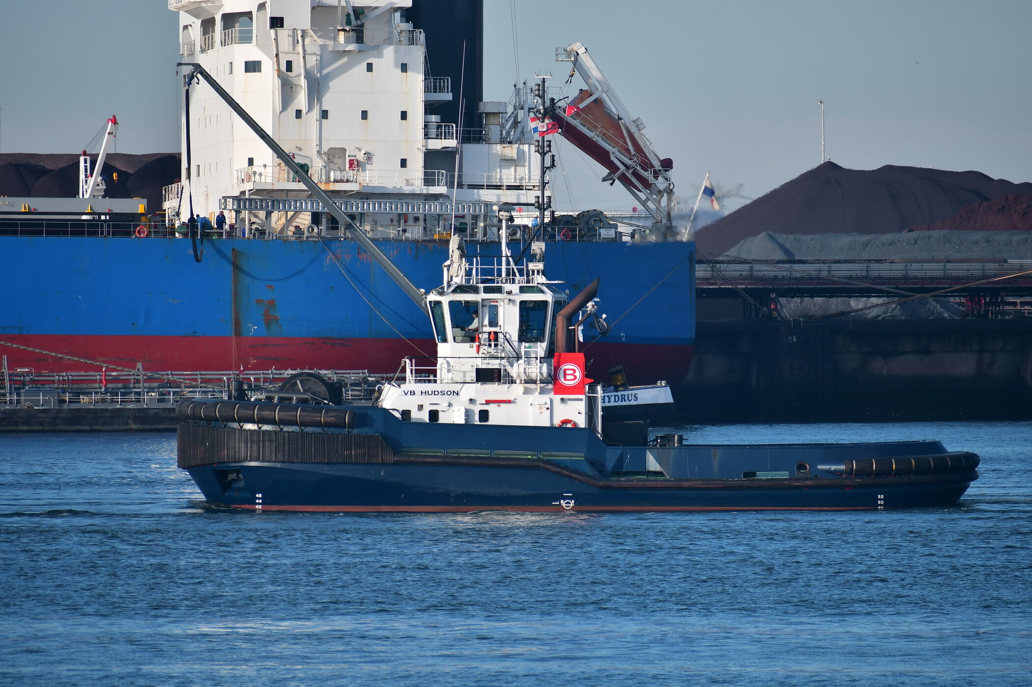 VB Hudson_18-04-22_Rotterdam - Tugs in Holland - Shipfriends
