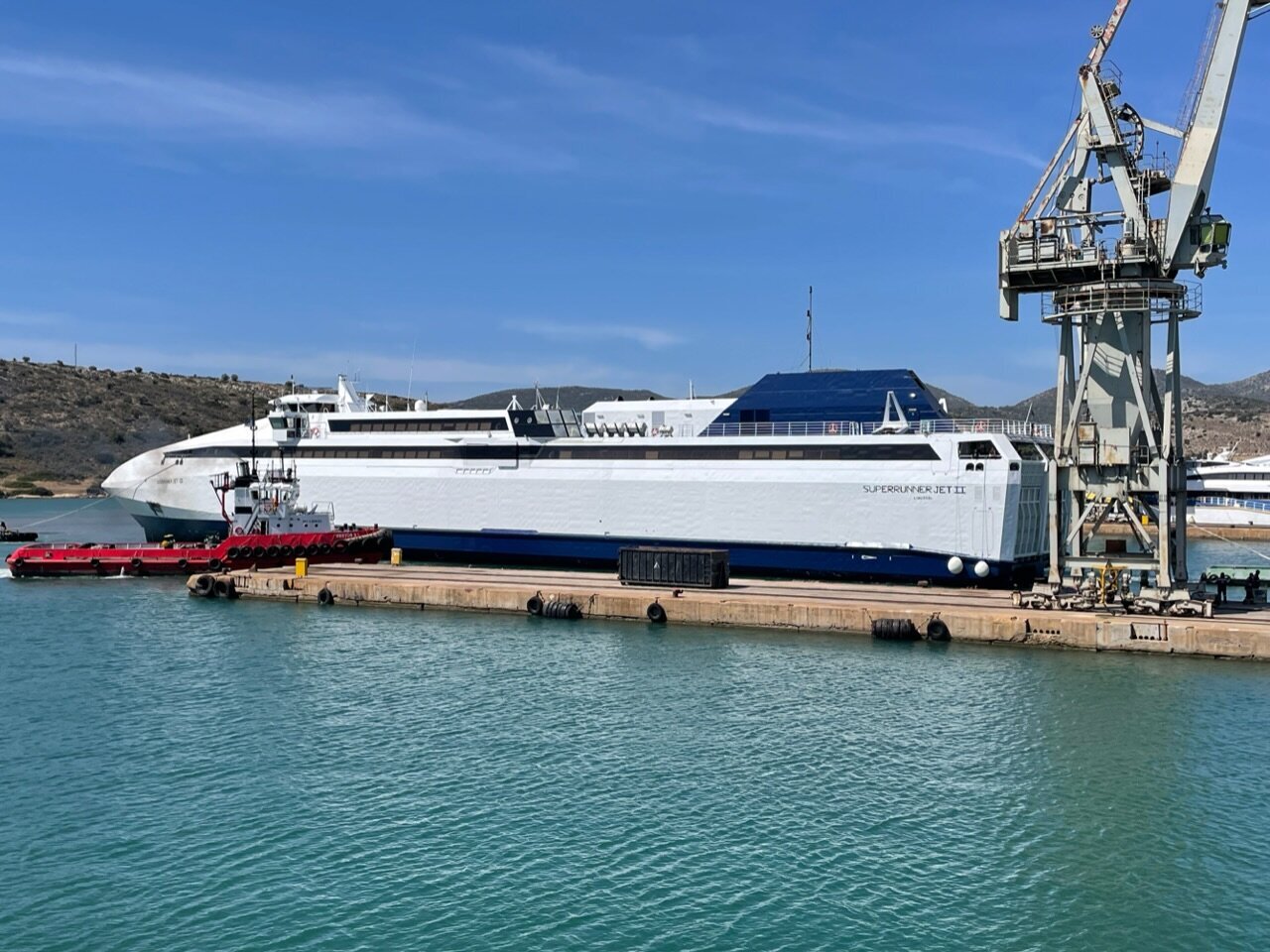 Superrunner Jet II @ Salamis shipyards - Superrunner Jet ΙΙ - Shipfriends