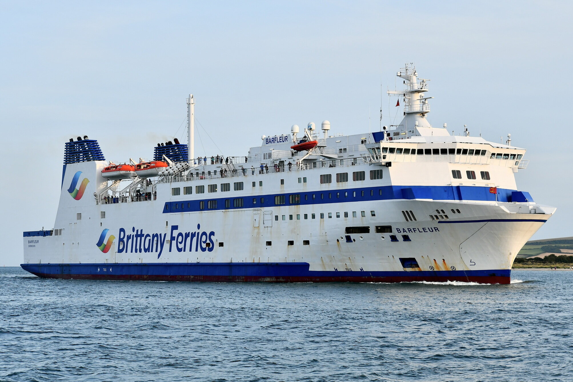 Barfleur_03-08-24_Poole Sandbanks_03 - Barfleur - Shipfriends